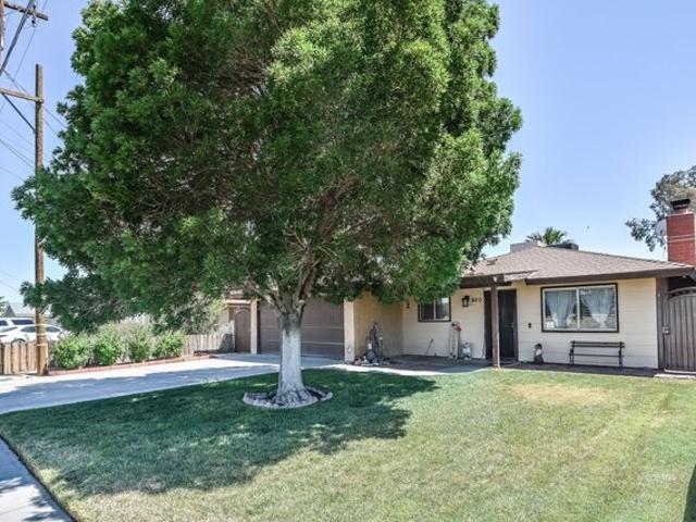 420 S Gateway Blvd, Ridgecrest, CA 93555