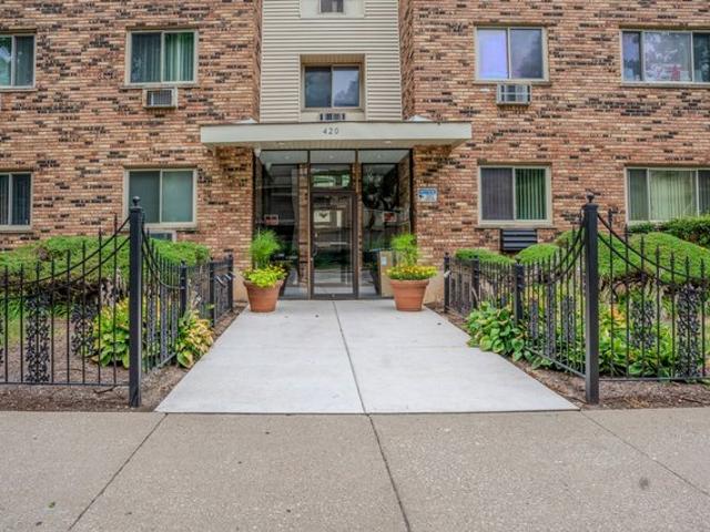 420 S Home Ave Unit 109N, Oak Park, IL 60302