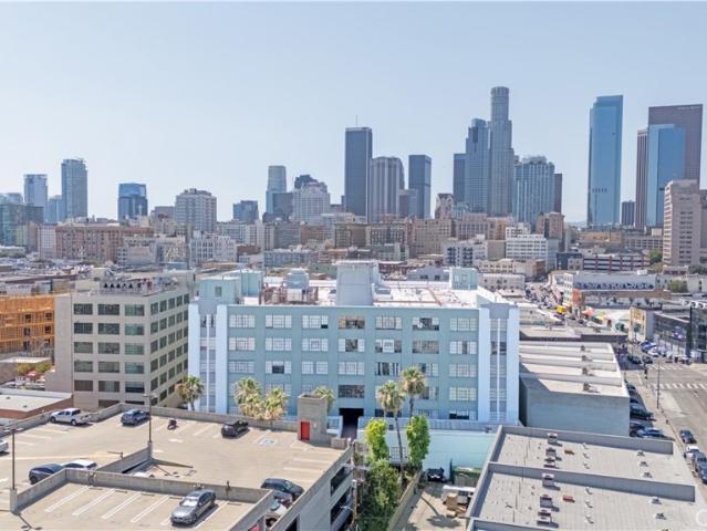 420 S San Pedro 402