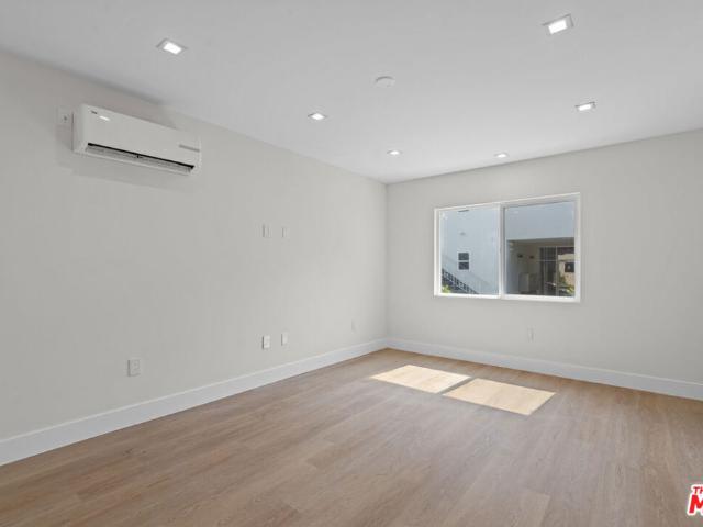 420 S Sepulveda Boulevard 3
