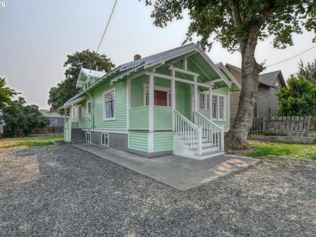 420 SE 10th St, Pendleton, OR 97801