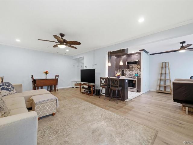 420 Shore Road 3M