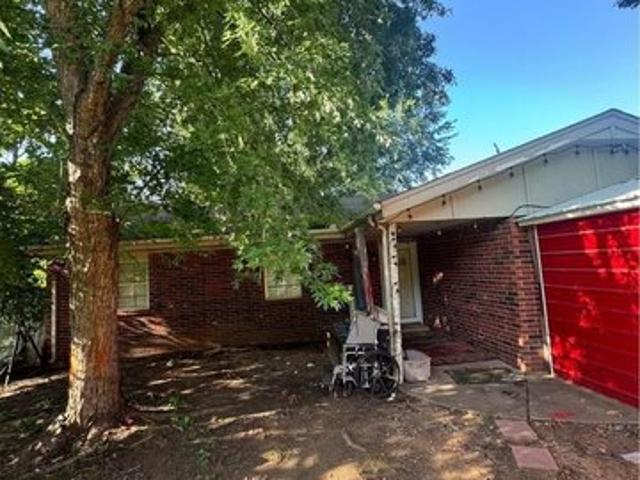 420 Stansbury St, Perkins, OK 74059