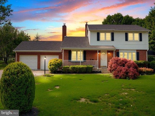 420 Suffolk Dr, Bear, DE 19701