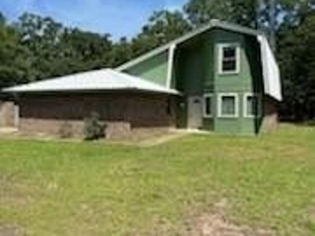 420 Post Oak Rd, Wills Point, TX 75169