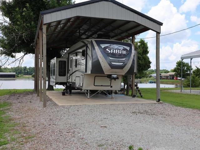 420 Retriever Lp Loop, Crump, TN 38327