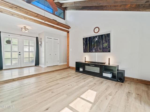 420 Ridge Road