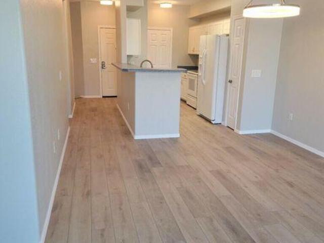 420 W 1st Street # 211