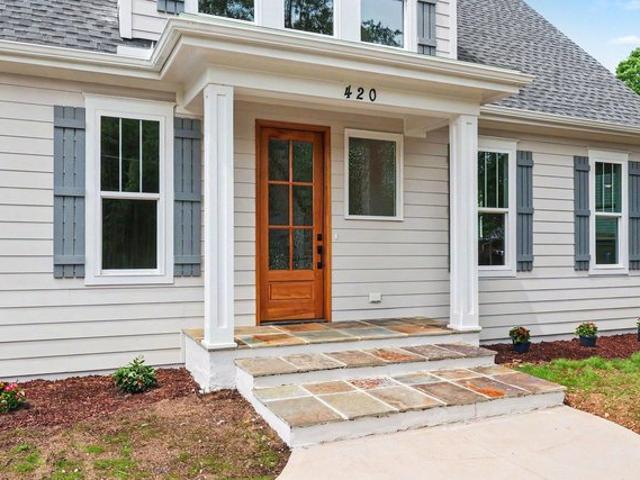 420 W Corbin St, Hillsborough, NC 27278