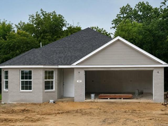 420 W Curtis Ave, Calera, OK 74730