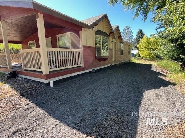 420 W Kirby St, Peck, ID 83545