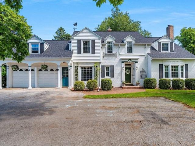 420 Waldo Blvd, Manitowoc, WI 54220