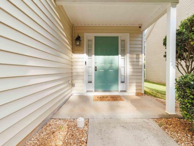 420 Thistle Cove