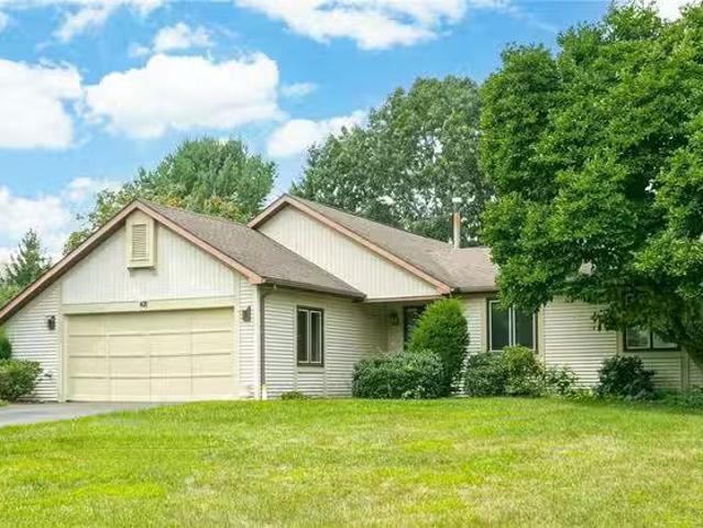 420 THRUSHWOOD LN, WEBSTER, NY 14580 Single Family Residence F.
