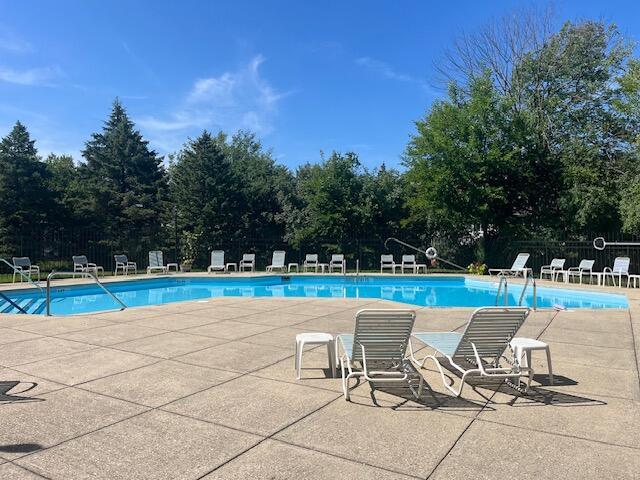 4215 N 100th St, Unit 327