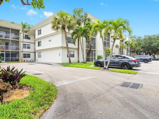 4215 N University Dr Apt 305, Sunrise, FL 33351