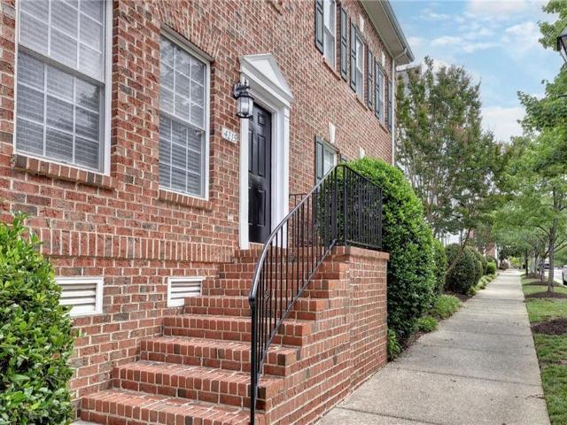 4215 New Town AVE
