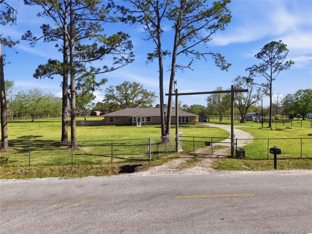4215 County Road 182