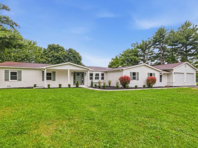 4215 E 236th St, Cicero, IN 46034