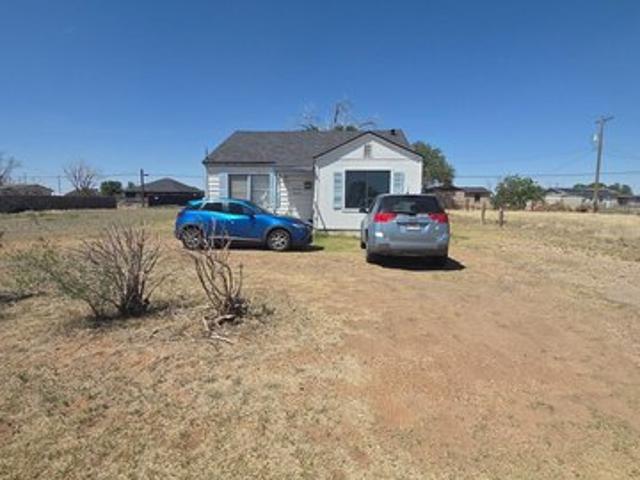 4215 E 65th St, Lubbock, TX 79403