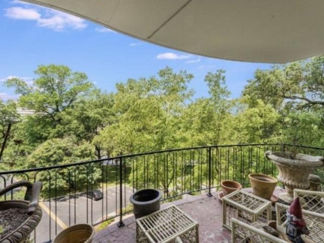 4215 Harding Pike Apt 503, Nashville, TN 37205