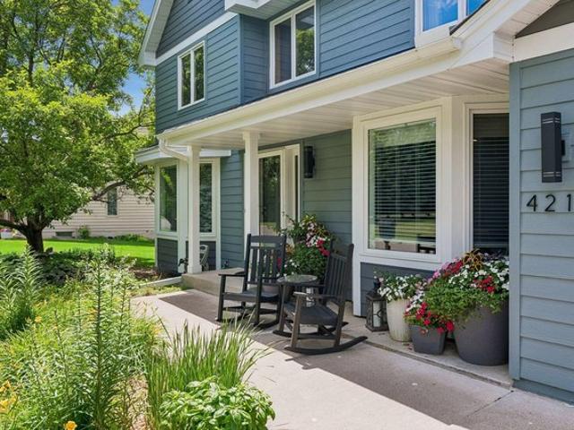 4215 Juneau Ln N, Plymouth, MN 55446