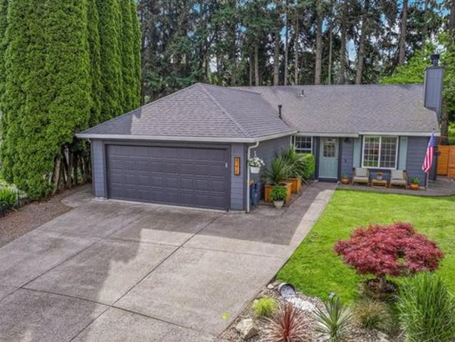 4215 SE Althaus Cir, Troutdale, OR 97060