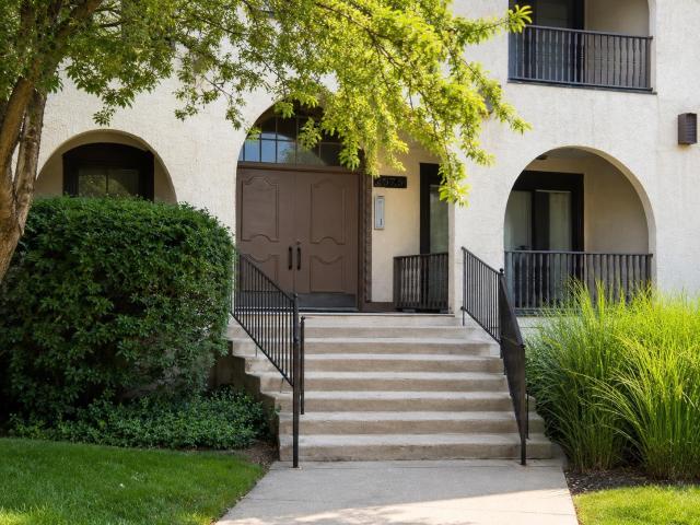 42160 WOODWARD #40 Avenue # 40