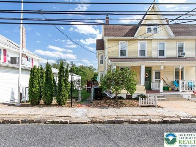 4216 Main St, Slatedale, PA 18079