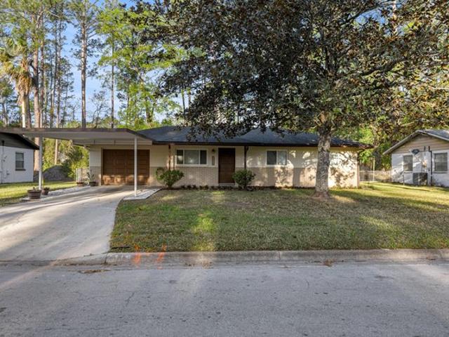 4216 NW 22nd Ter, Gainesville, FL 32605