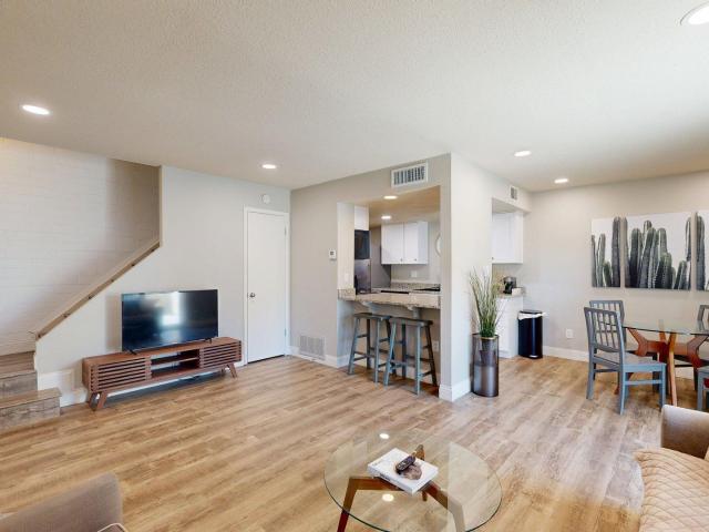 4216 N 81ST Street