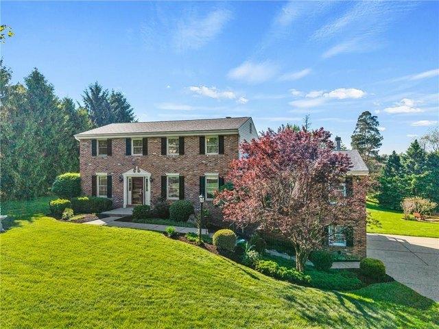 4216 Clendenning Rd, Gibsonia, PA 15044
