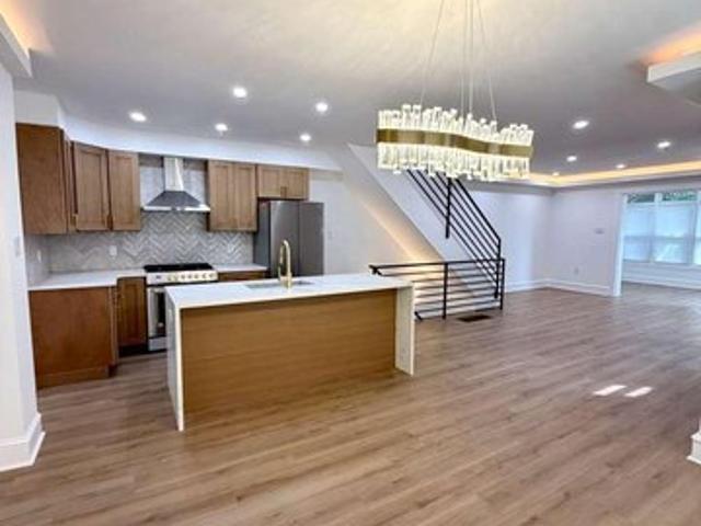 4216 Decatur St, Philadelphia, PA 19136