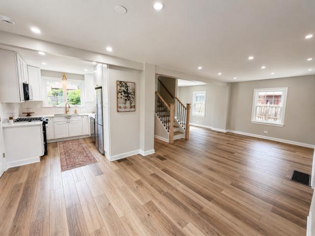 4216 Elm Street