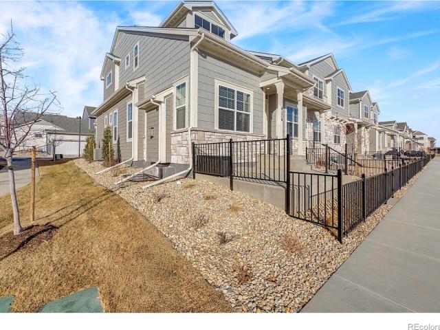 4216 Trapper Lake Drive