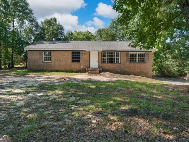 4216 W Oak Dr, Macon, GA 31210