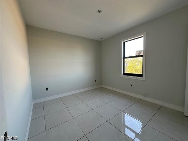 4217 NW 32nd Ter, Cape Coral, FL 33993 | MLS #2026018