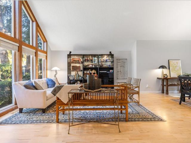 4217 albert cir