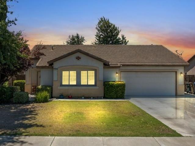 4217 Almond Grove Ln, Bakersfield, CA 93312