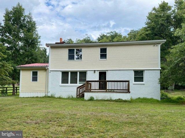 4217 Chestnut Grove Rd, Keedysville, MD 21756