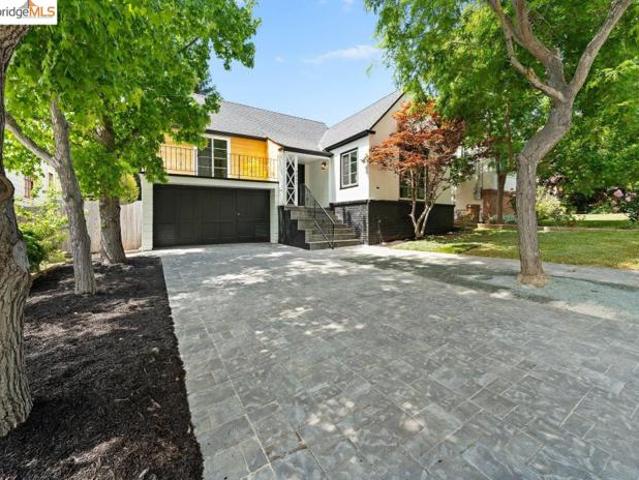4217 Dunsmuir Ave, Oakland, CA 94619