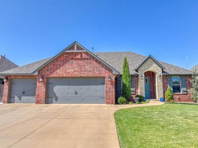 4217 Frontier Trl, Norman, OK 73072