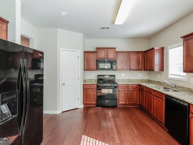 4217 Pearhaven Lane SW