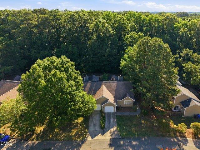 4217 Pin Oak Dr, Durham, NC 27707