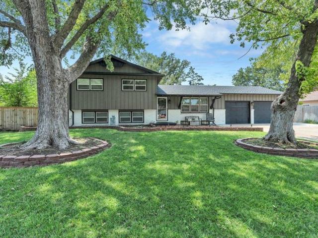 4217 W 18th St N, Wichita, KS 67212