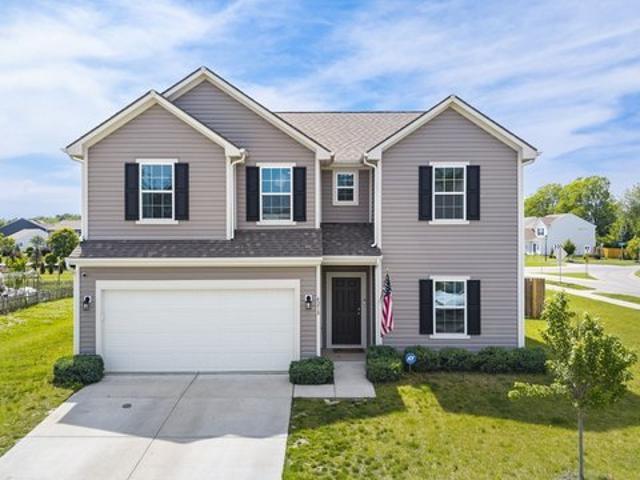 4218 Ashworth Ln, Columbus, IN 47201