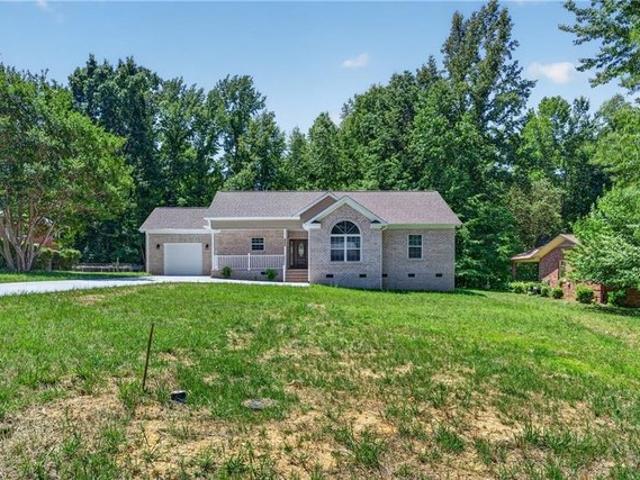 4218 Farlow Dr, Greensboro, NC 27406