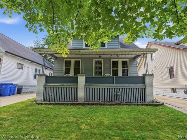 4218 Huron St, Dearborn Heights, MI 48125