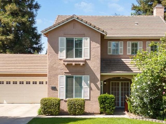 4218 W Redding Ave, Visalia, CA 93277