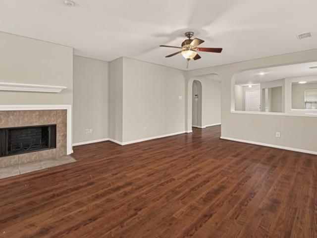 4219 Mineral Haven Dr, Houston, TX 77048